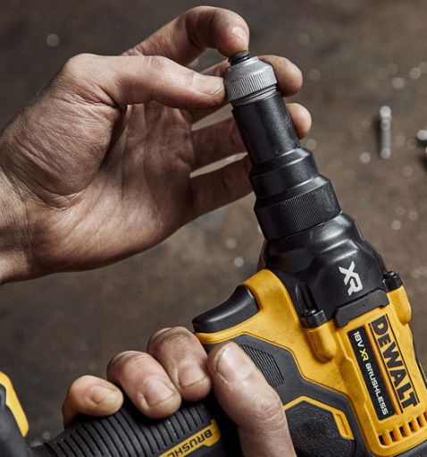 Dewalt Dcf403e1t 18v Xr 3/16" Brushless Riveter With Powerstack Battery ...